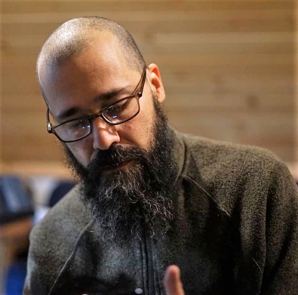 EOC offers talented NEK artist support to change careers | VSAC