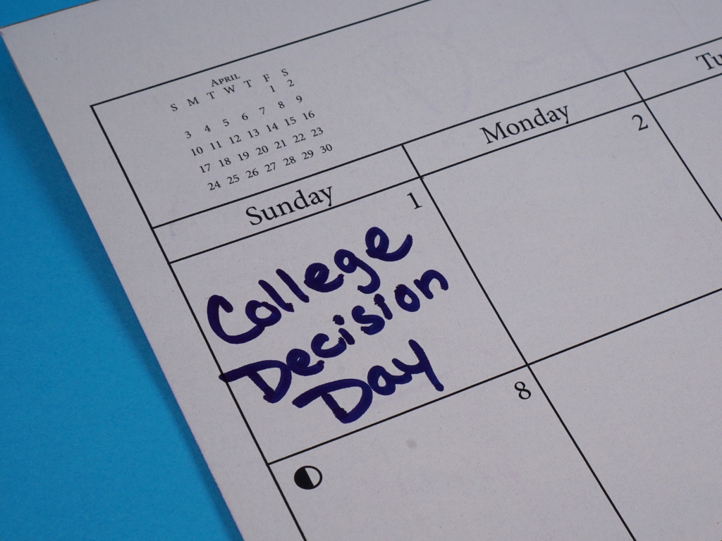 How to choose the best college: one that you can actually afford | VSAC